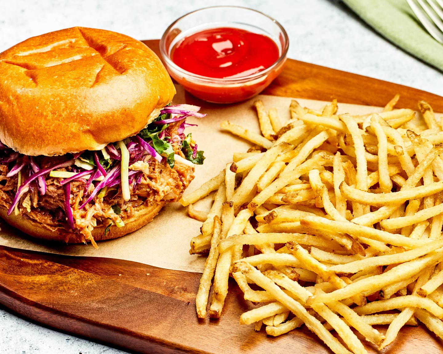 Quick and Easy Pulled Pork Sandwich Recipe | Cavendish Farms